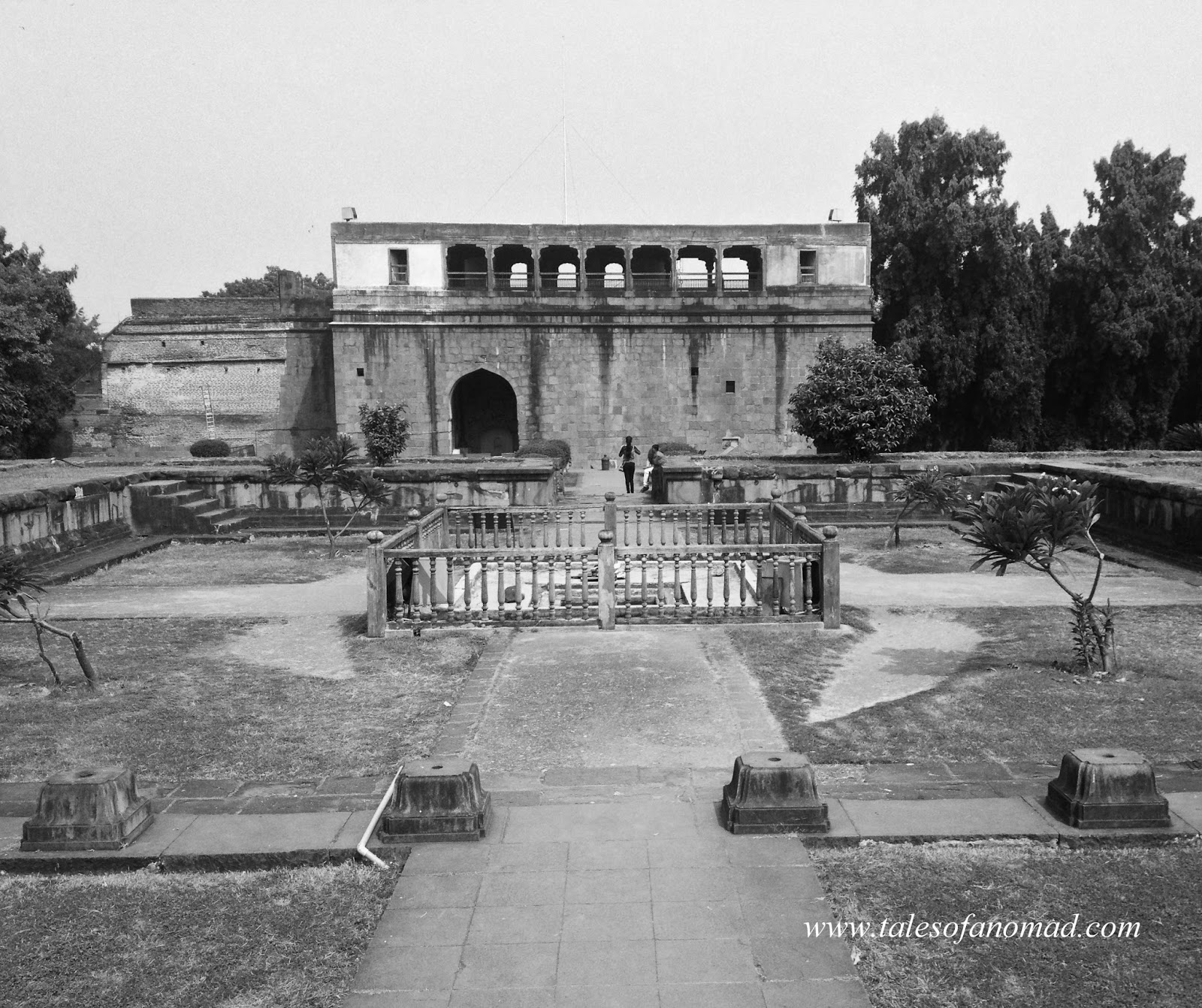 Tales Of A Nomad: Shaniwar Wada: Through the Lens