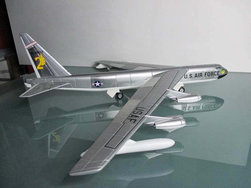 1/144 airbattle: Big Bigger Biggest : 1/144 Boeing B-52 Stratofortress ...