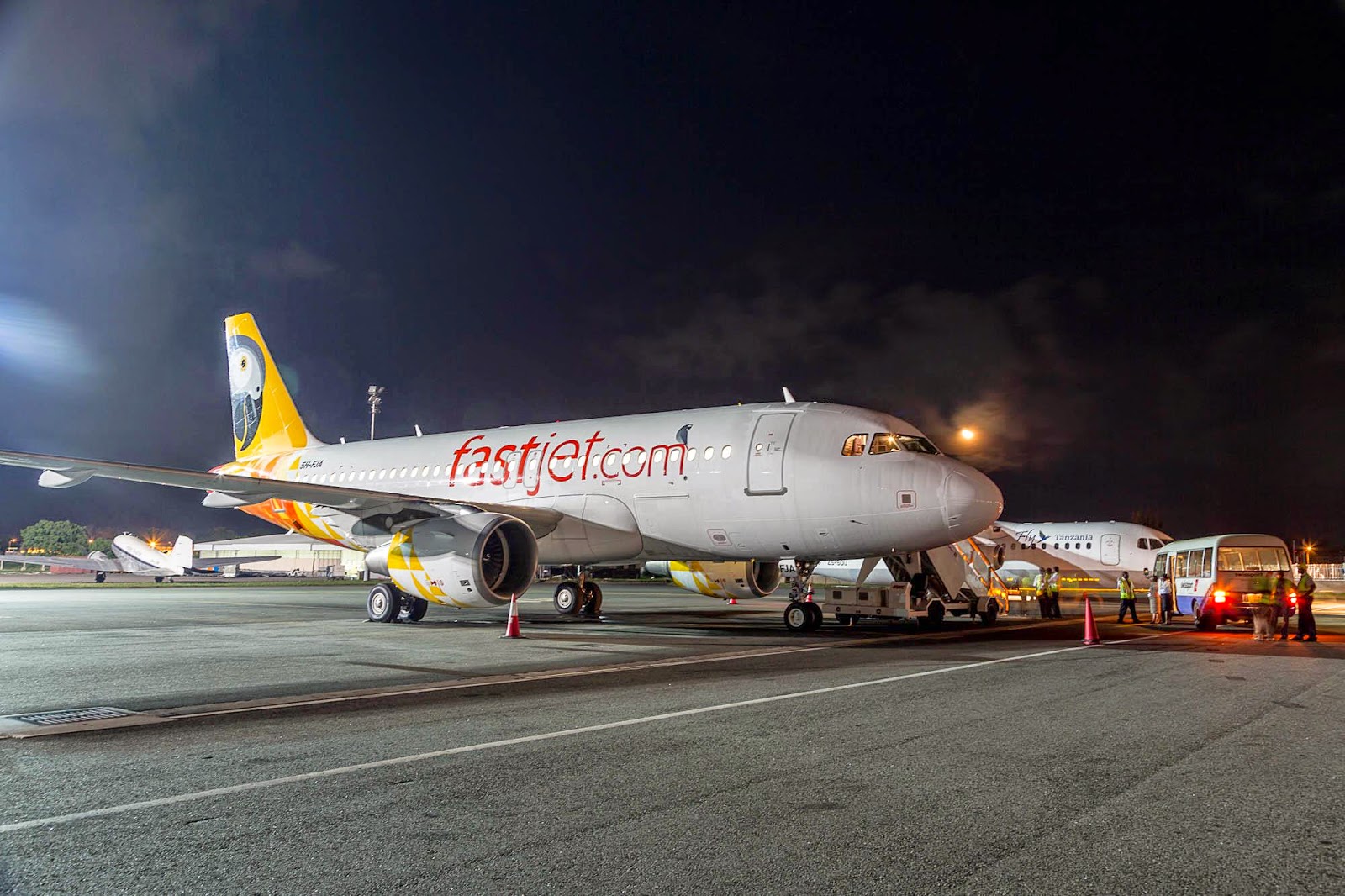 Kitomari Banking & Finance Blog: FASTJET PASSENGER STATISTICS FOR APRIL ...
