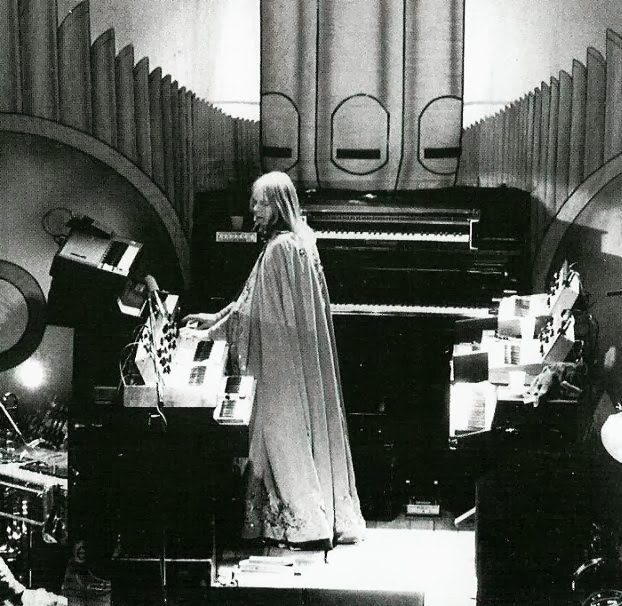 Has anyone ever looked cool while playing a keyboard? - AR15.COM