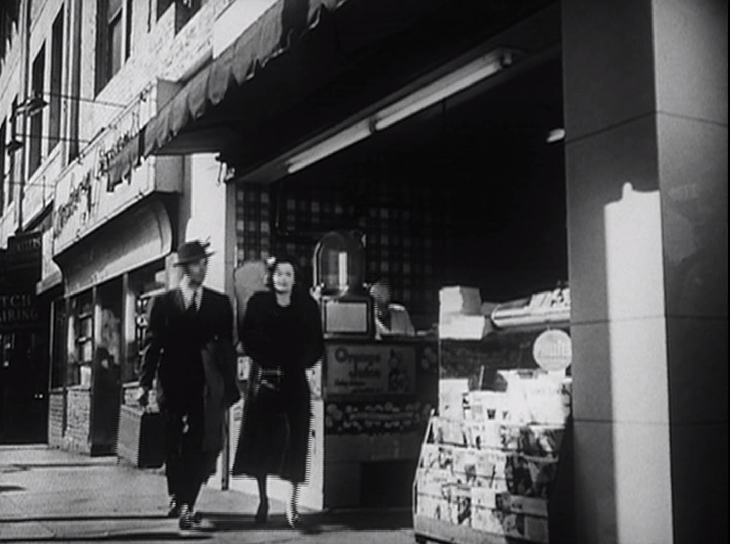 Noirsville - the film noir: The Crooked Way (1949) The Most Graphic Noir