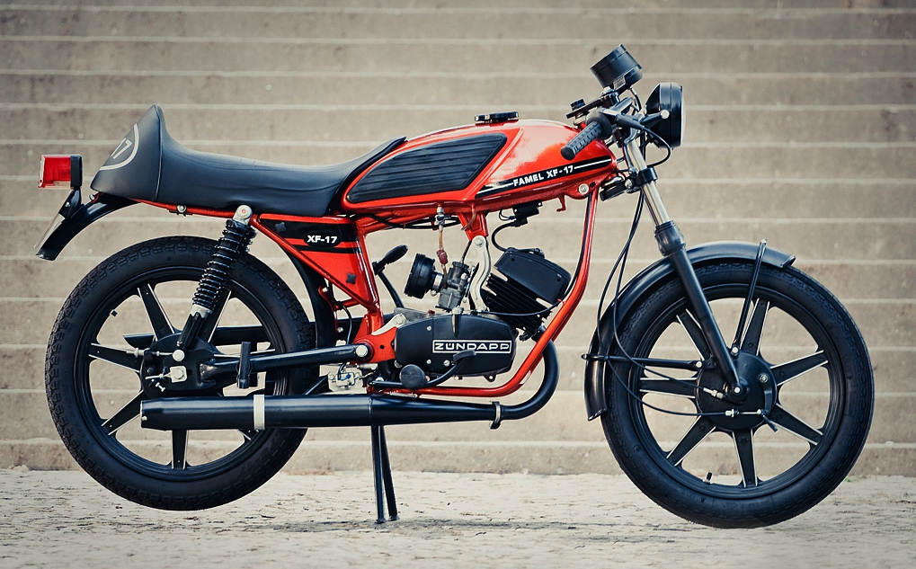 Twowheels+: Famel XF 17