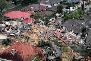Kenapa Berlakunya Tanah Runtuh atau Landslide? ~ Mufami Blog