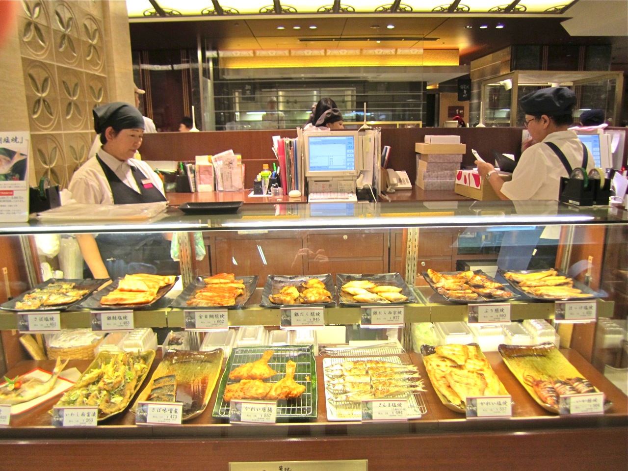 bobbyjayonfood: Tokyo - Mitsukoshi's Food Department