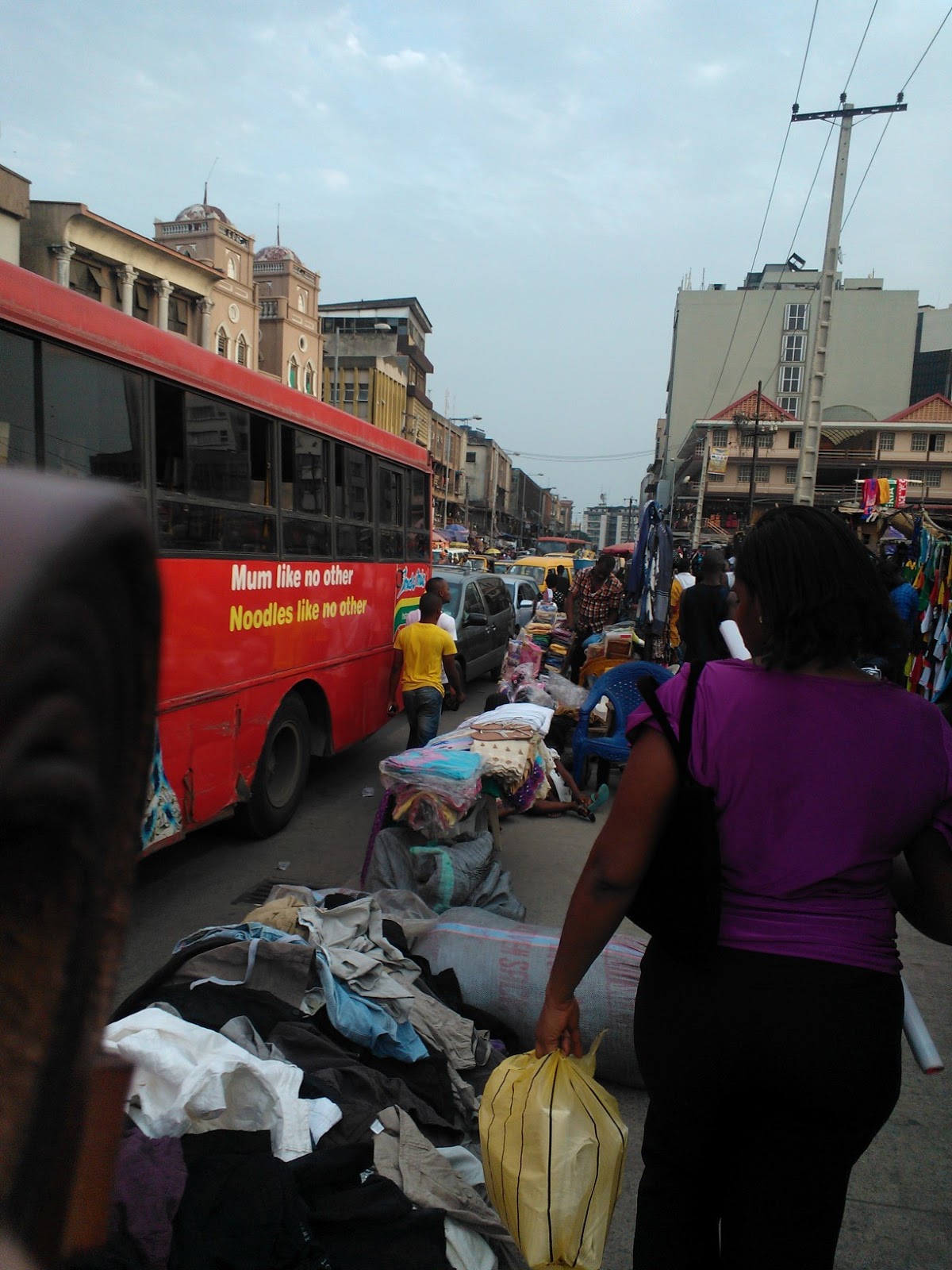 EthnikHouse Food, Clothes and Designs: Balogun Market, Lagos