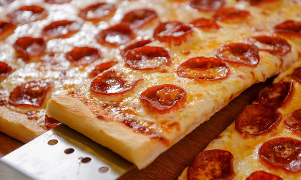 Clumsy K: Cubes Pizza - 3-Foot-Long Pizza
