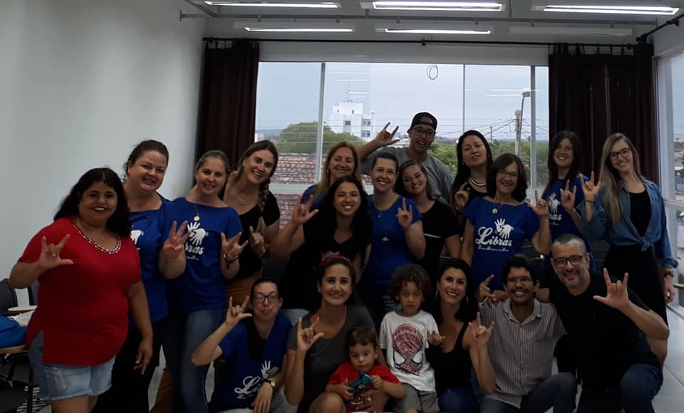 São Lourenço Do Sul Em Foco Projeto Libras E Cultura Surda Fale Esta