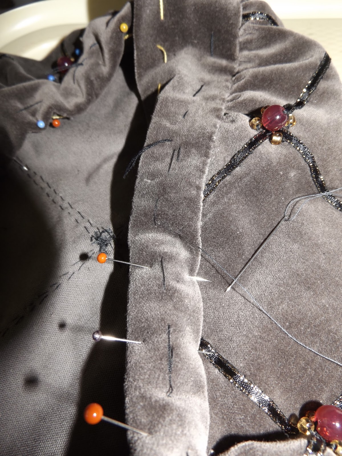 Broider Me 'Bethan: Making an Italian Style Renaissance Caul ...