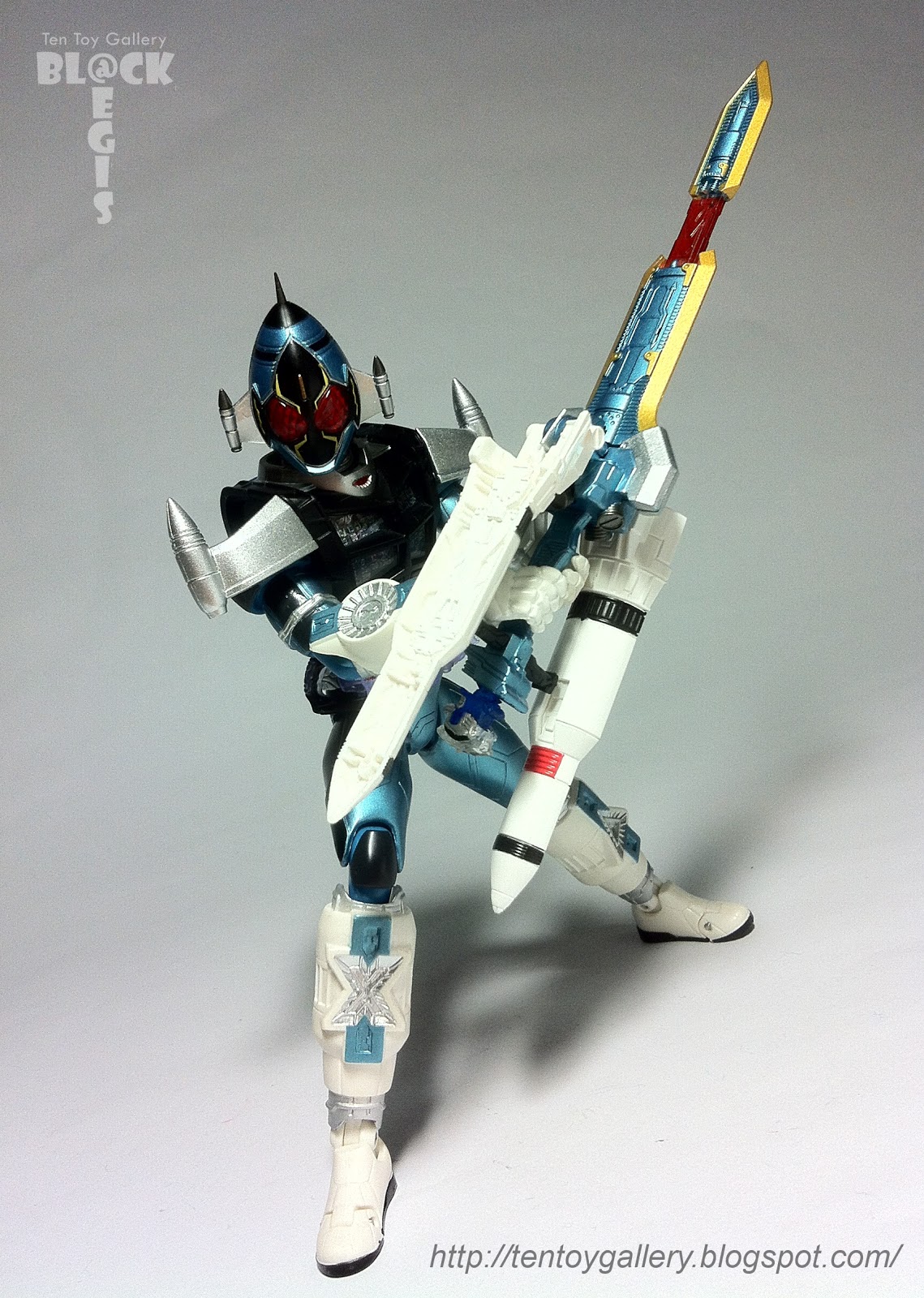Ten Toy Gallery: Review: S.H.Figuarts Masked Rider Fourze Cosmic States
