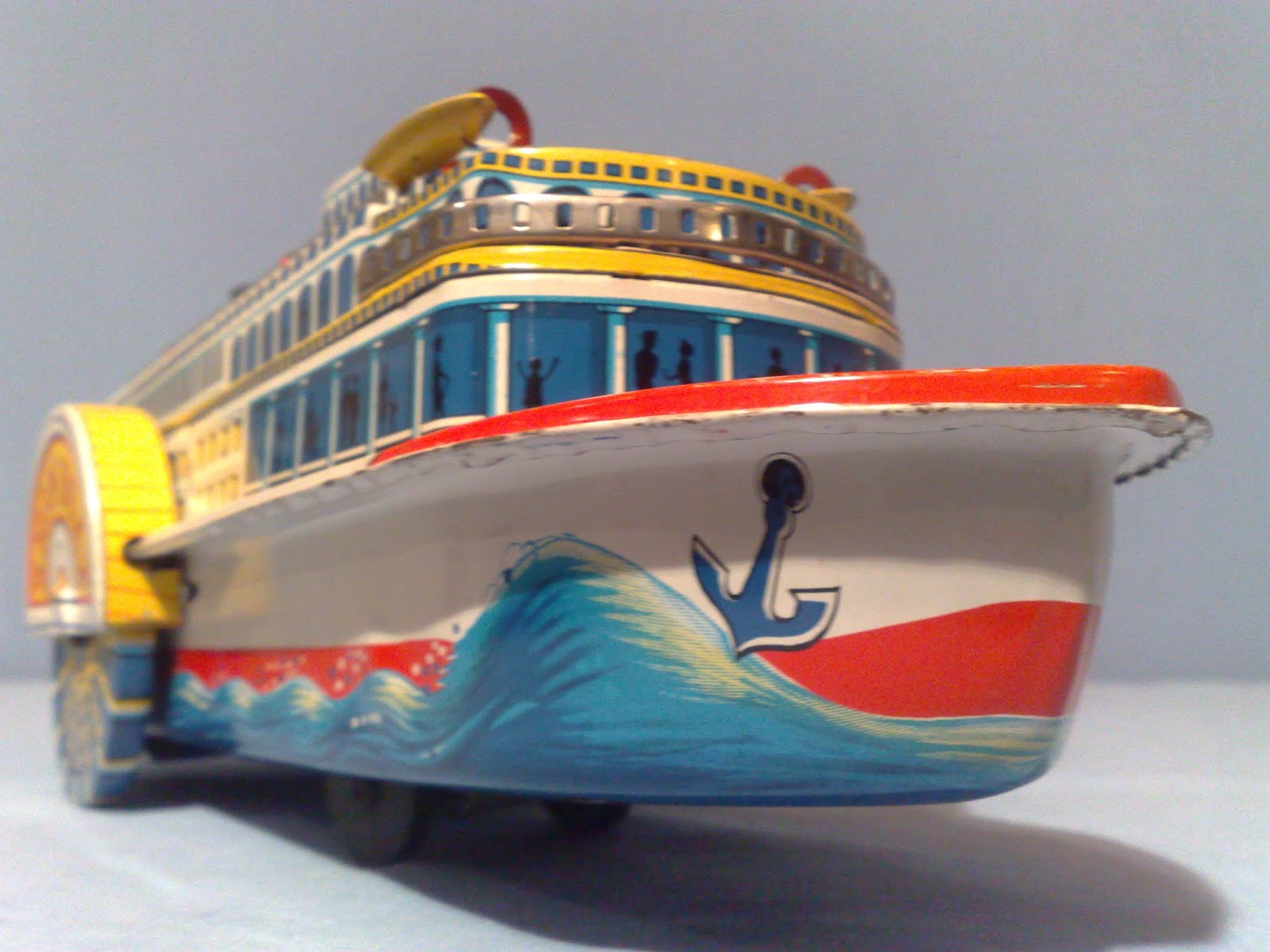 TOM's TECH TOYS: BOAT MODELS