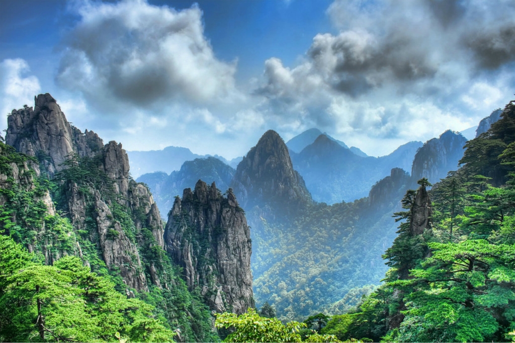 Pix Grove: Huangshan or Yellow Mountain