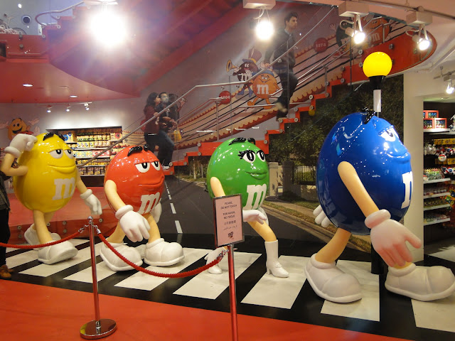 art of style: First M&M store in Europe