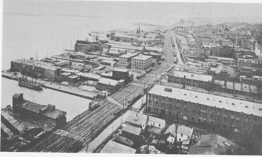 The Left Chapter: 18 Black-and-White Toronto Vintage Streetscapes 1860-1974