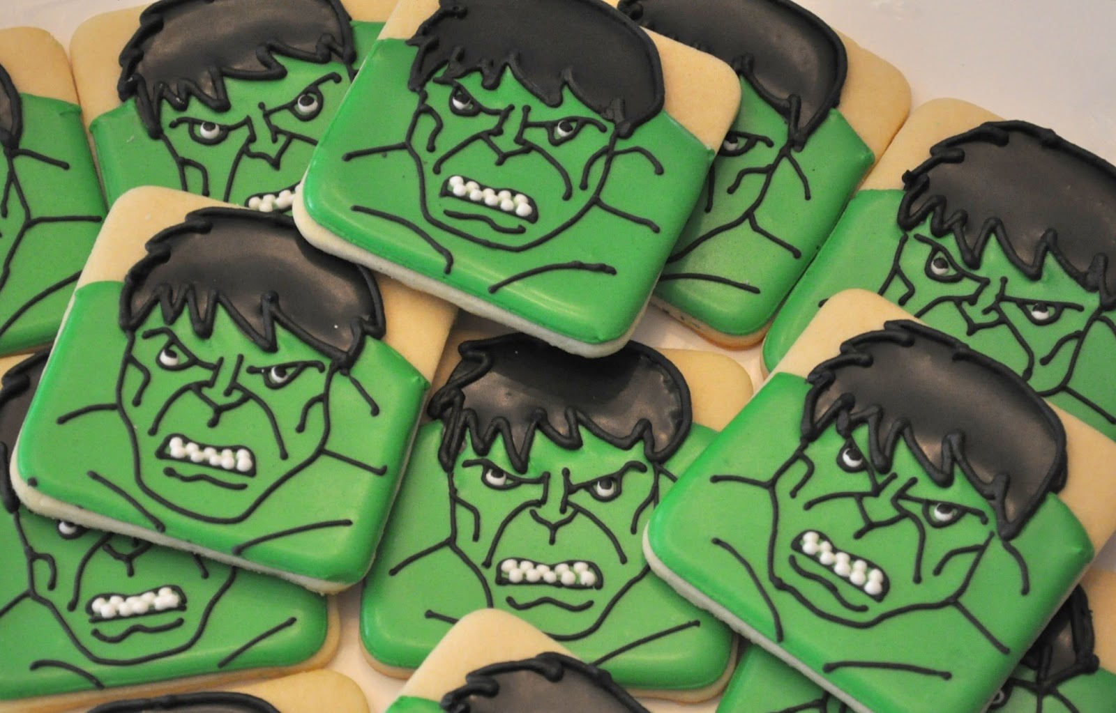 Brant Cookies: Incredible Hulk Cookies