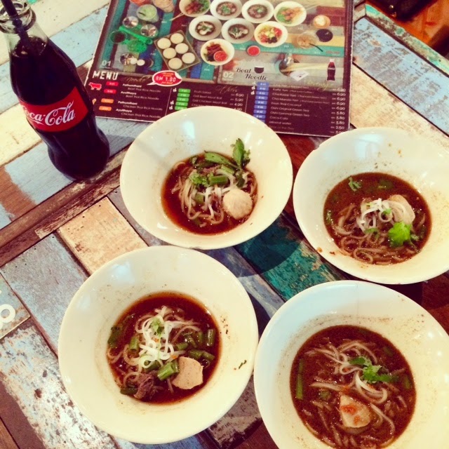 Mee atas bot ~ As Life Goes On...