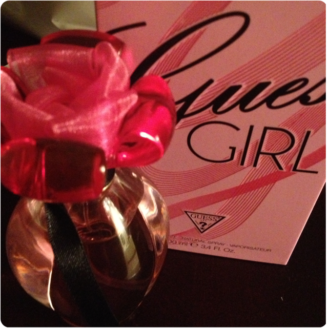 beauty girl musings: fragrance review: Guess Girl + giveaway!