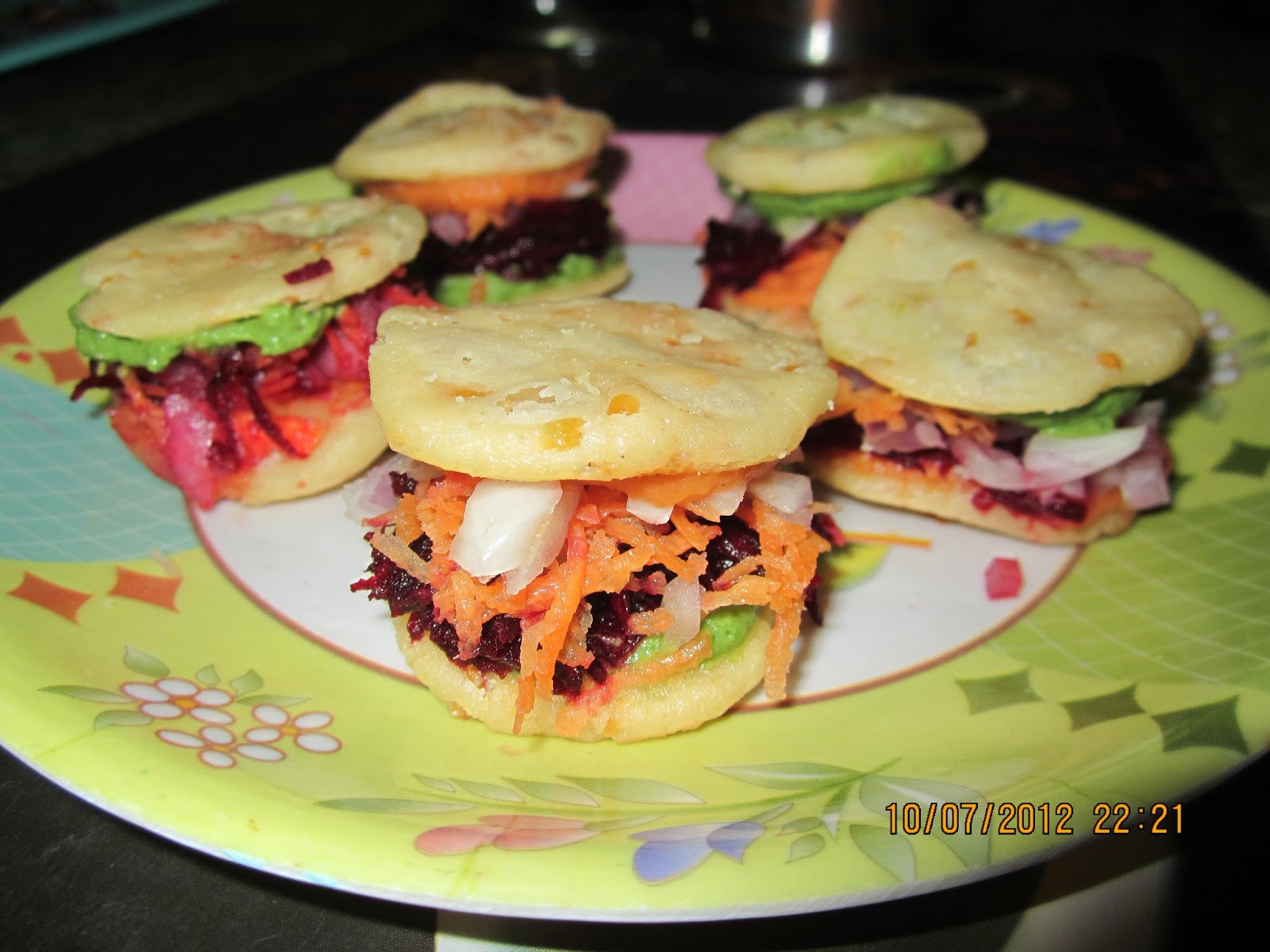 Indian Curry Point: THATTU VADA SET (SALEM SPL)