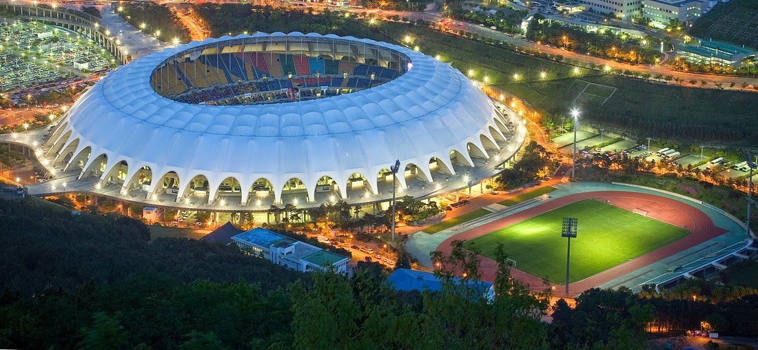 Hwang InSung SCLB-57 : Sajik Baseball Stadium
