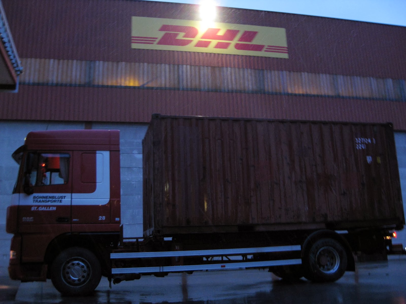 The story of our container / Geschichte unseres Containers