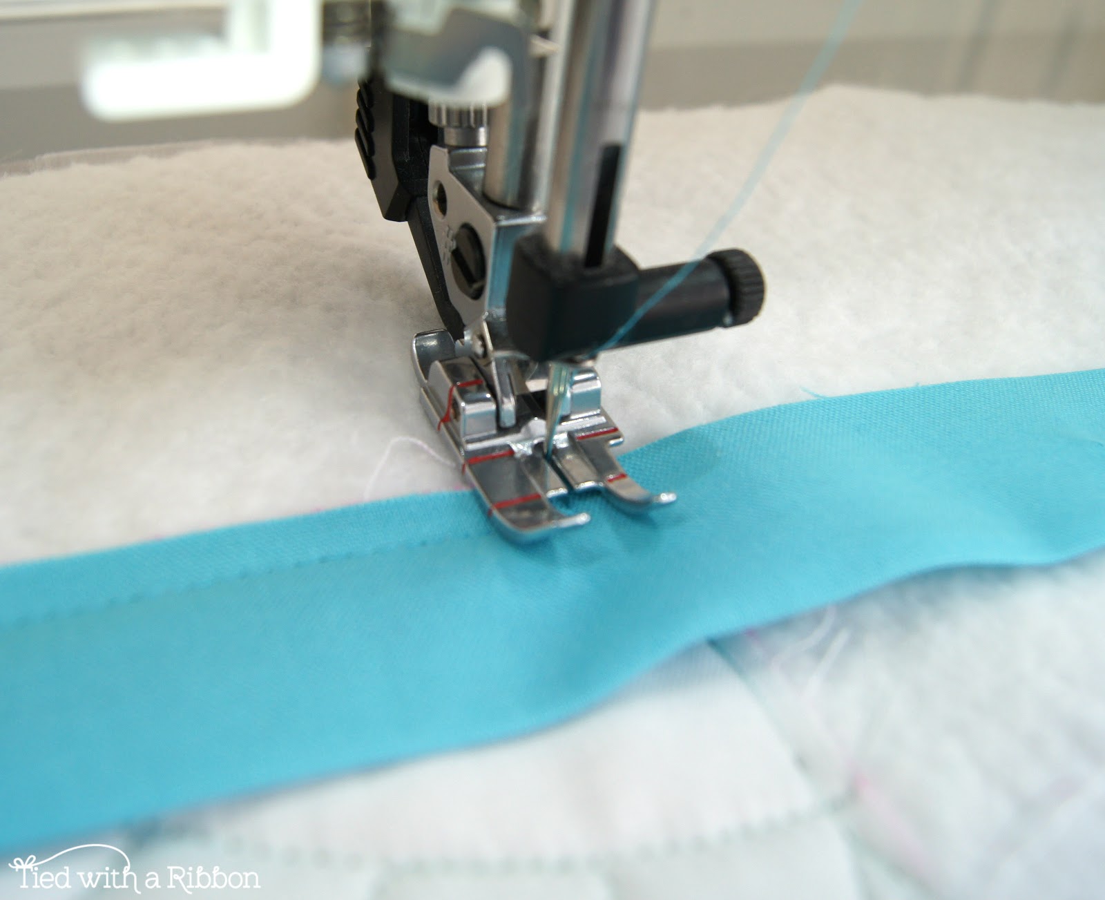 Tied with a Ribbon: How to sew your Quilt Binding continuously around ...