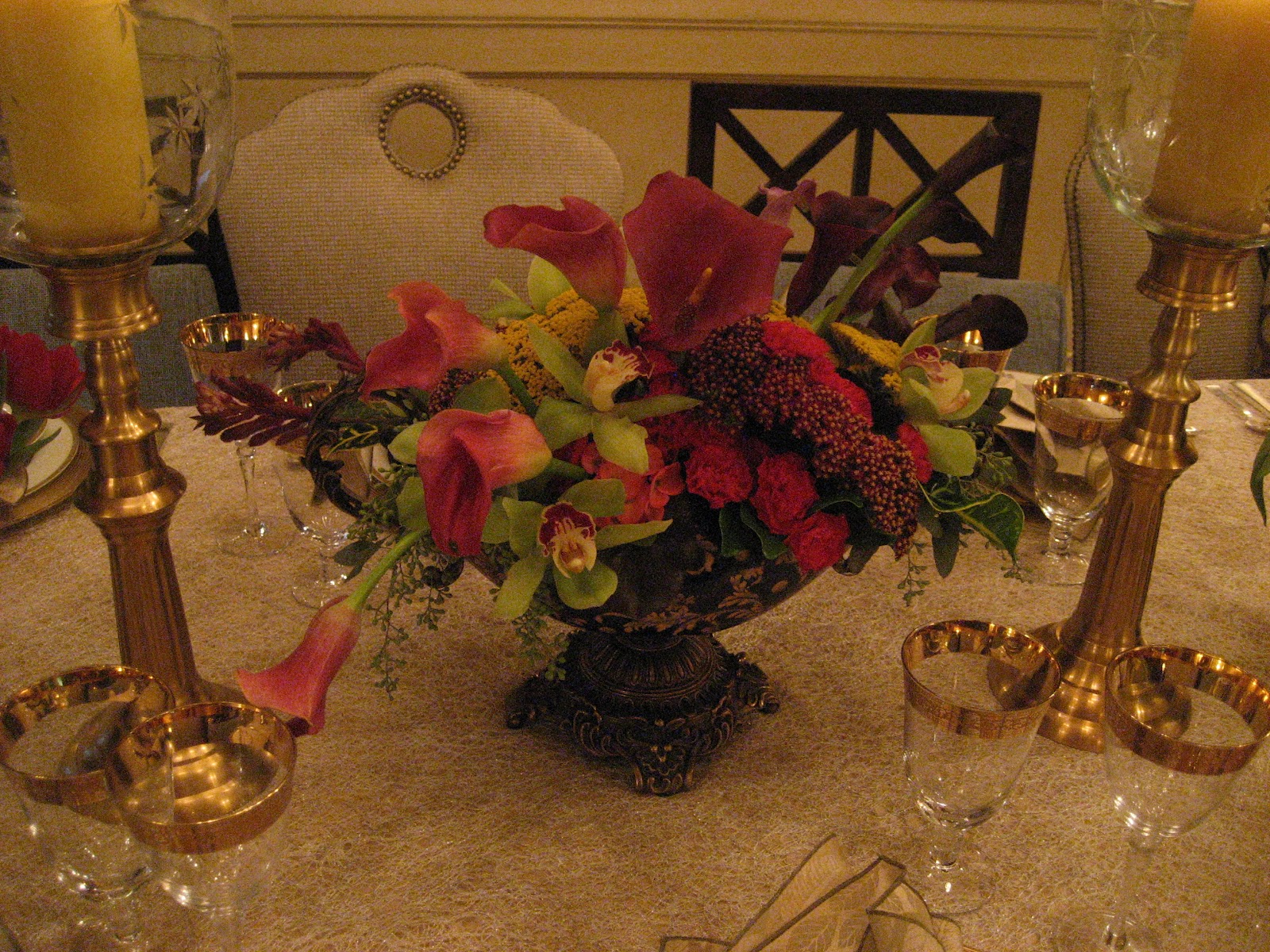 MB Custom Florals: Dinner Party