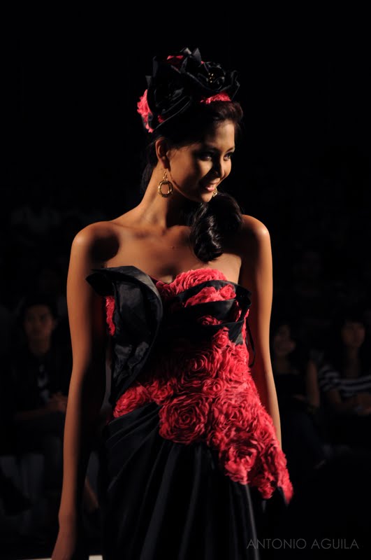 Runway Collection: EMILY SY