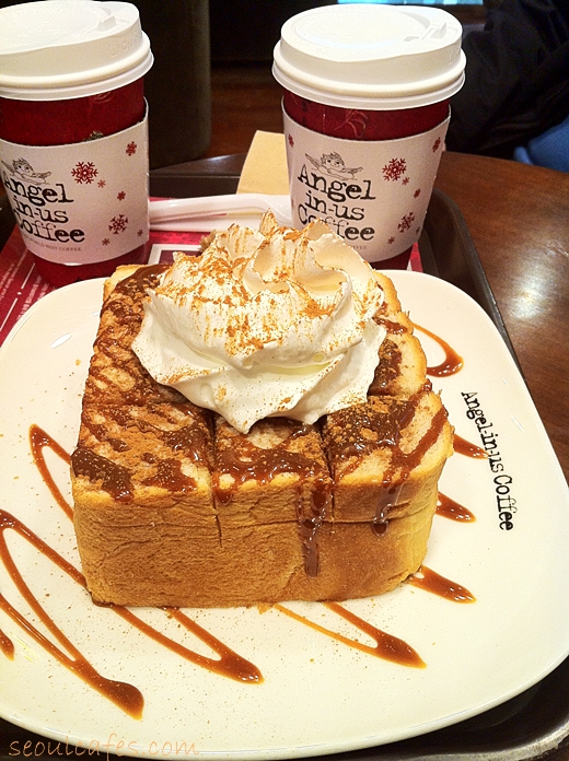 Seoul cafes: Angel-in-us Coffee & caramel bread (Gongdeok)