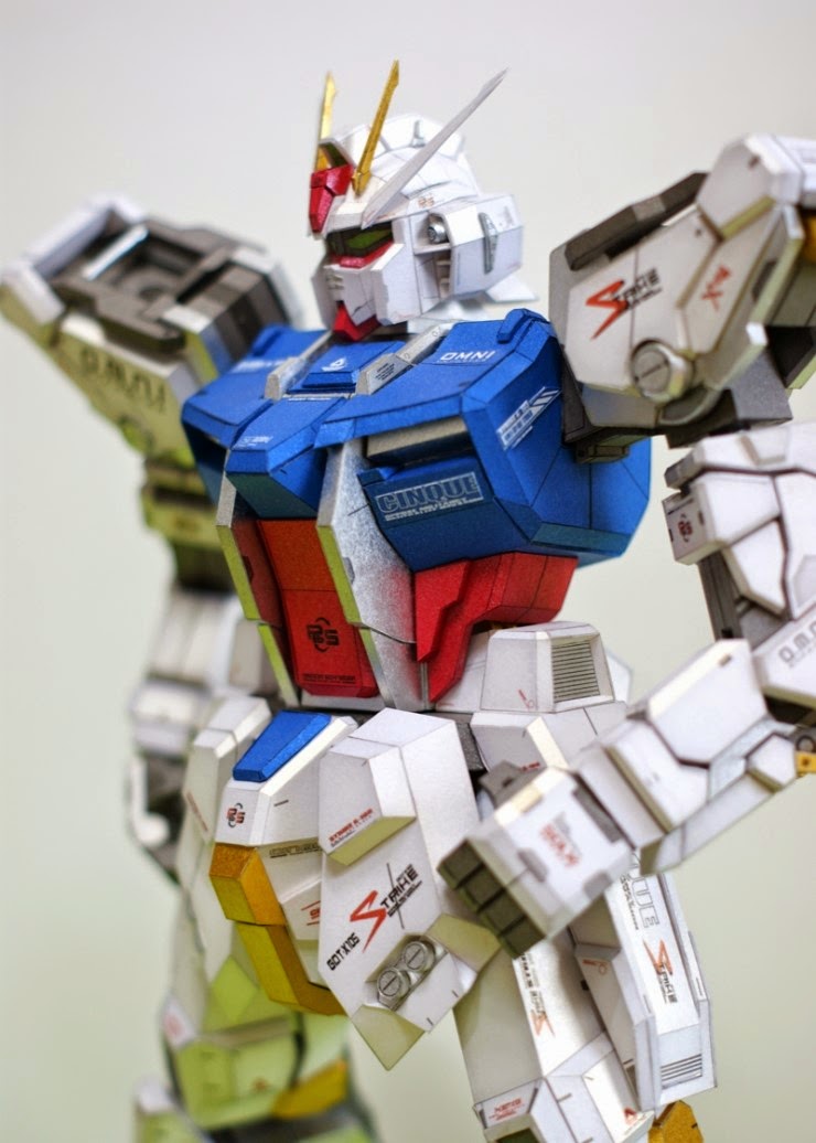 GUNDAM GUY: Gundam Papercraft: GAT-X105 Strike Gundam (40 cm tall)