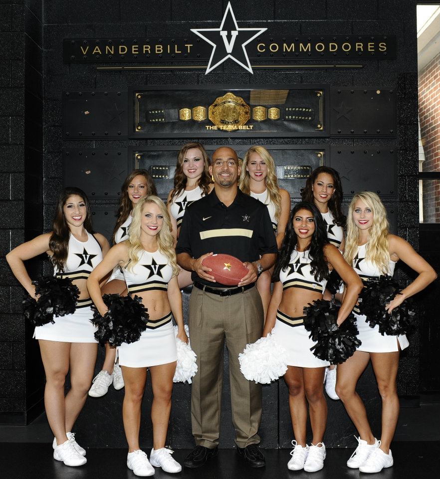 NFL and College Cheerleaders Photos: Vanderbilt Cheerleaders Ready For ...