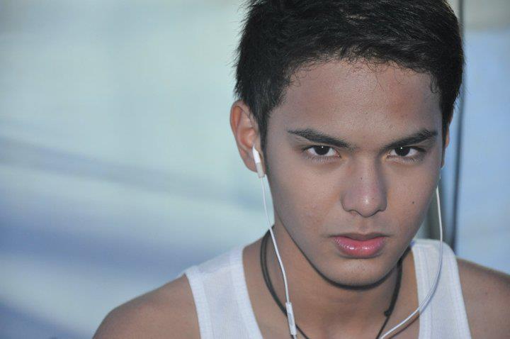 Juicy and Hottest Men : Kristoffer Martin BIO and Hottest Photos 2012