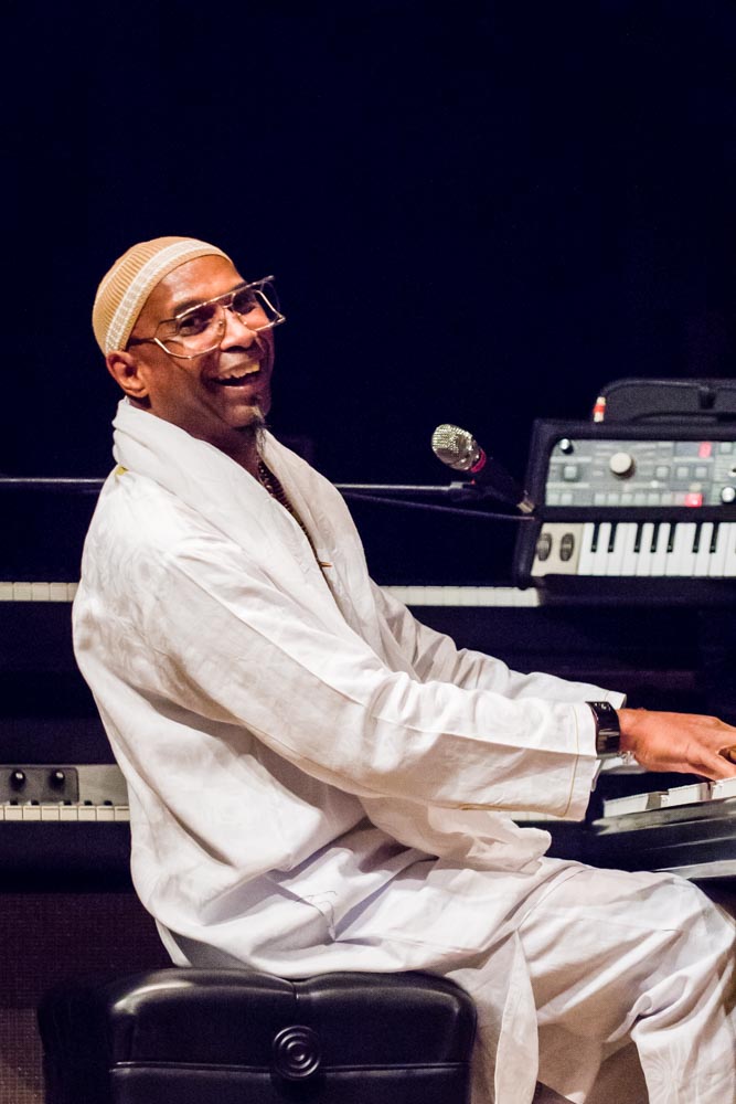 'Round About Seattle: Omar Sosa Quarteto AfroCubano at the Seattle Art ...