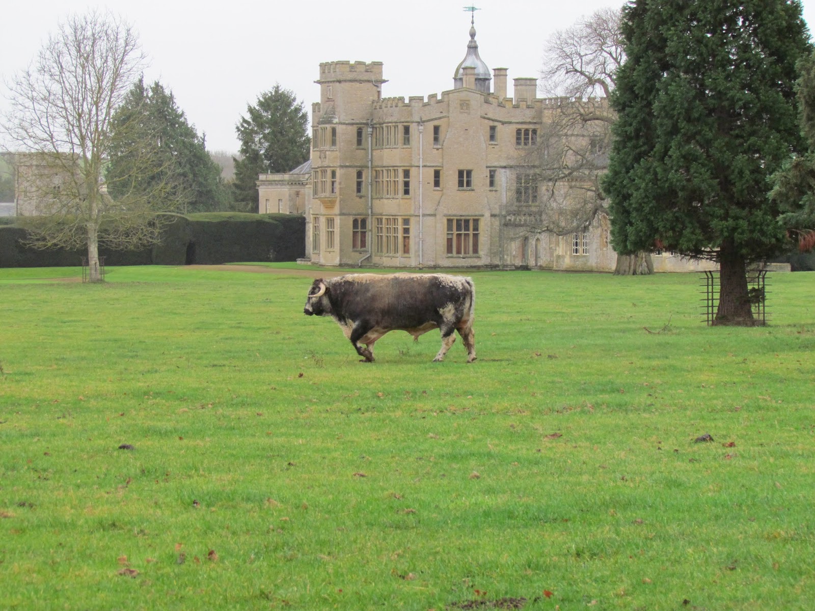 NOTRE JARDINS HISTORIQUE: Rousham, A Kentian masterpiece.