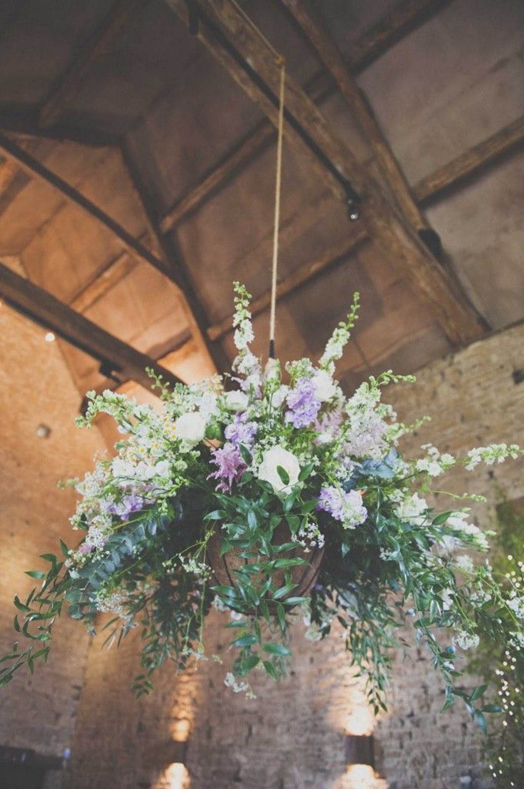 THE FLOWER GARDEN : Beautiful Hanging center Pieces