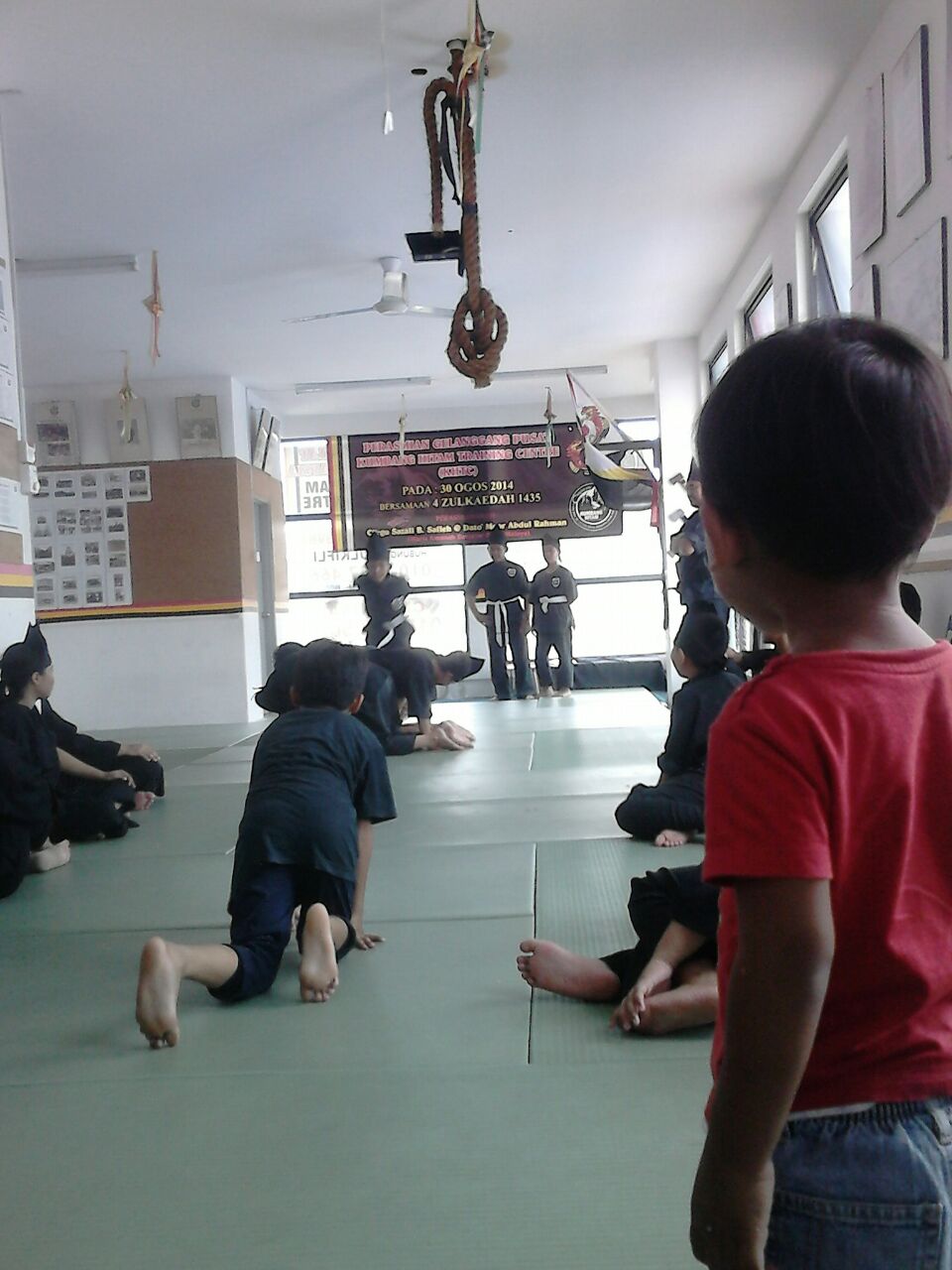 KUMBANG HITAM TRAINING CENTER { KHTC }: Silat Seni Gayong Grading Day