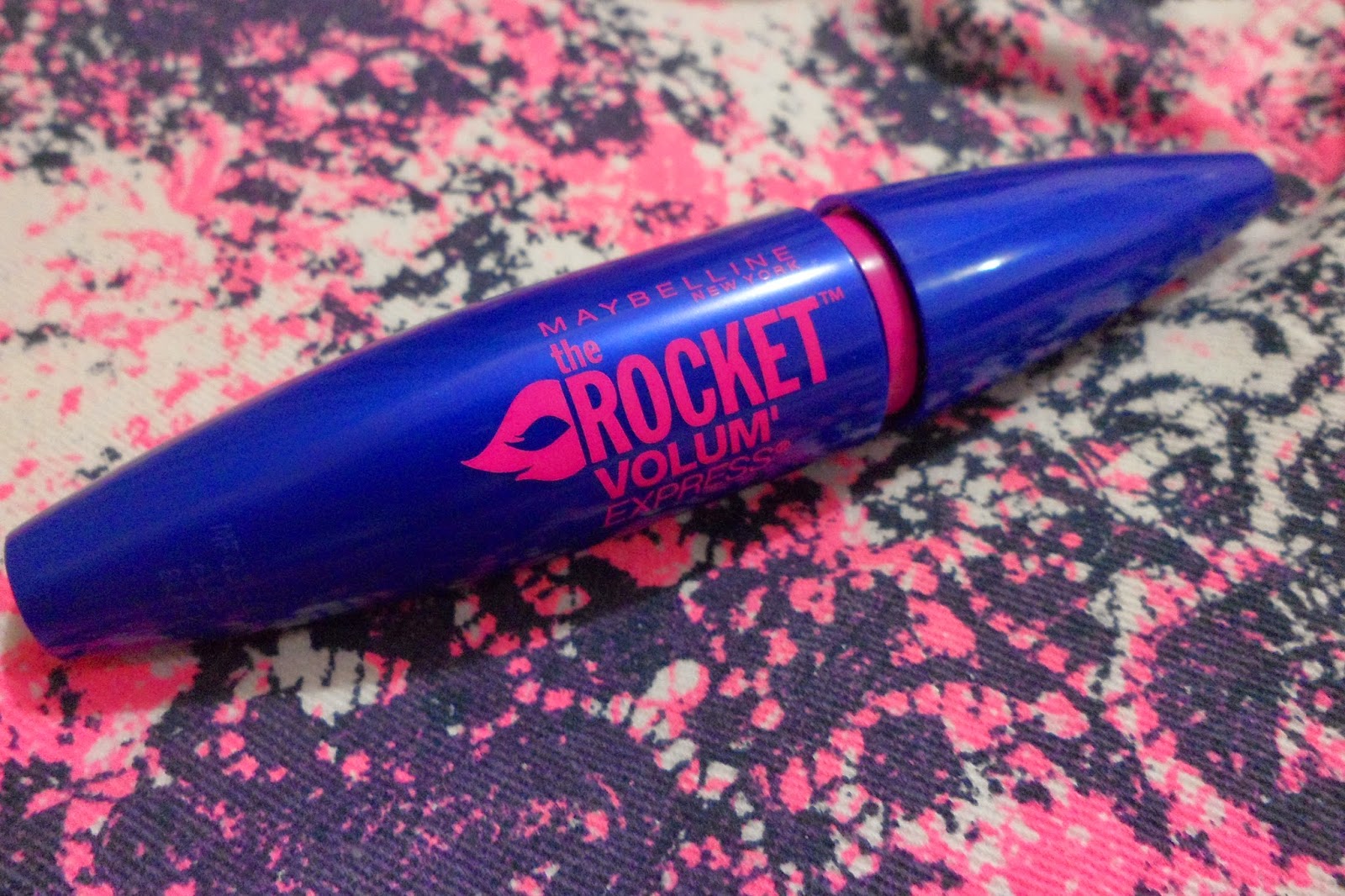 Beauty in mi: Review : Maybelline Rocket Volum Express Mascara^^