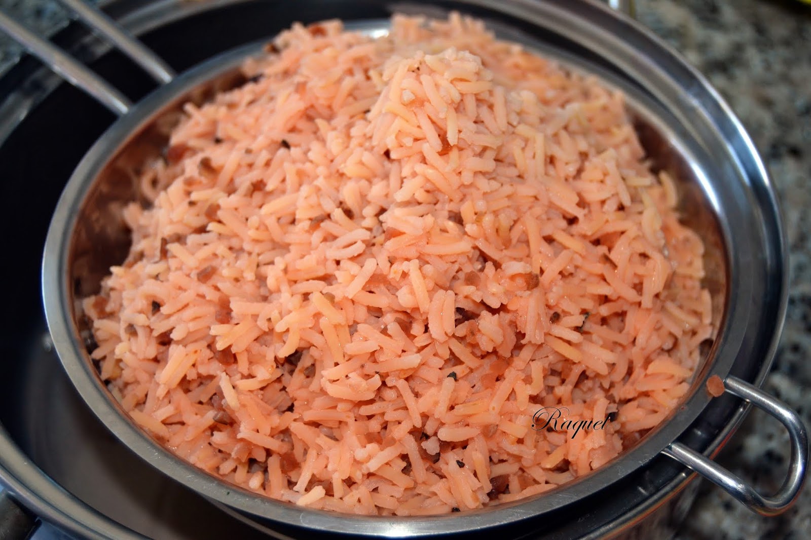 Mi Diversión en la cocina: Arroz rosa con sepia a la plancha