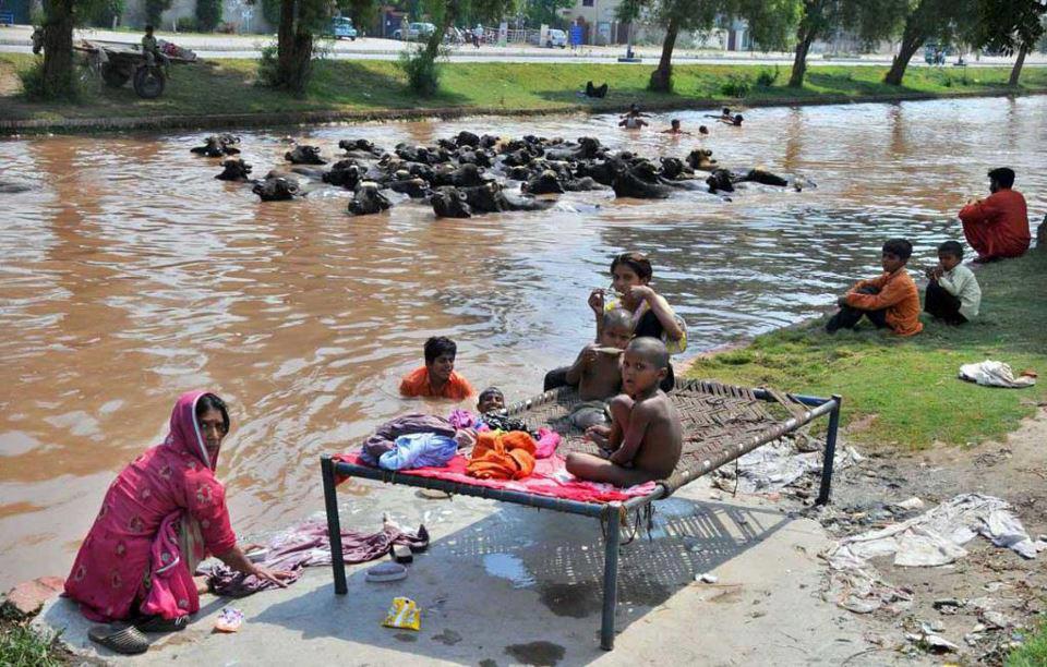 welcome to Pakistan's Cultural Guide and wallpaper: The Life in the ...