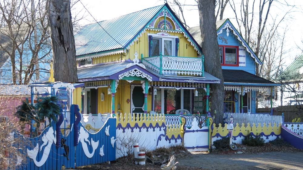 Toronto Grand Prix Tourist - A Toronto Blog: Grimsby Painted Ladies - A ...