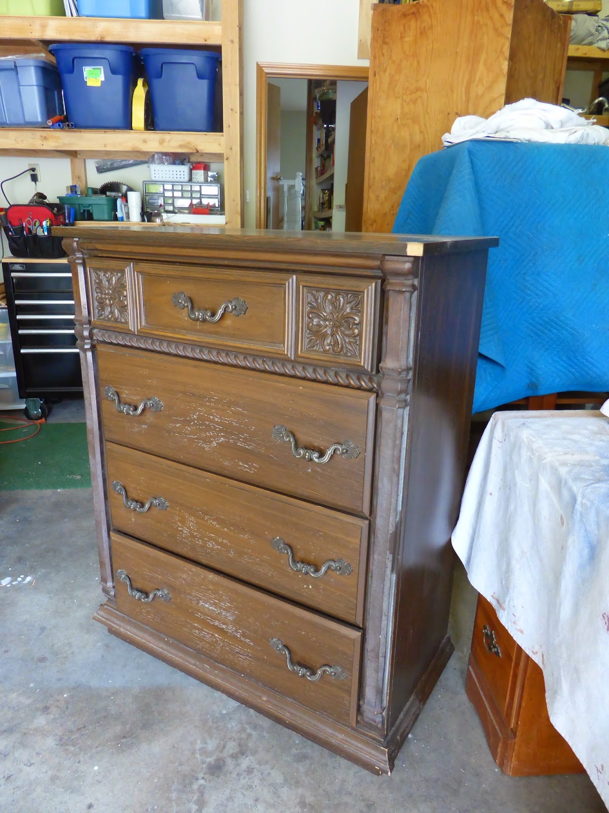 Sweetly Chic: Sophisticated Grey Painted Lady Dresser