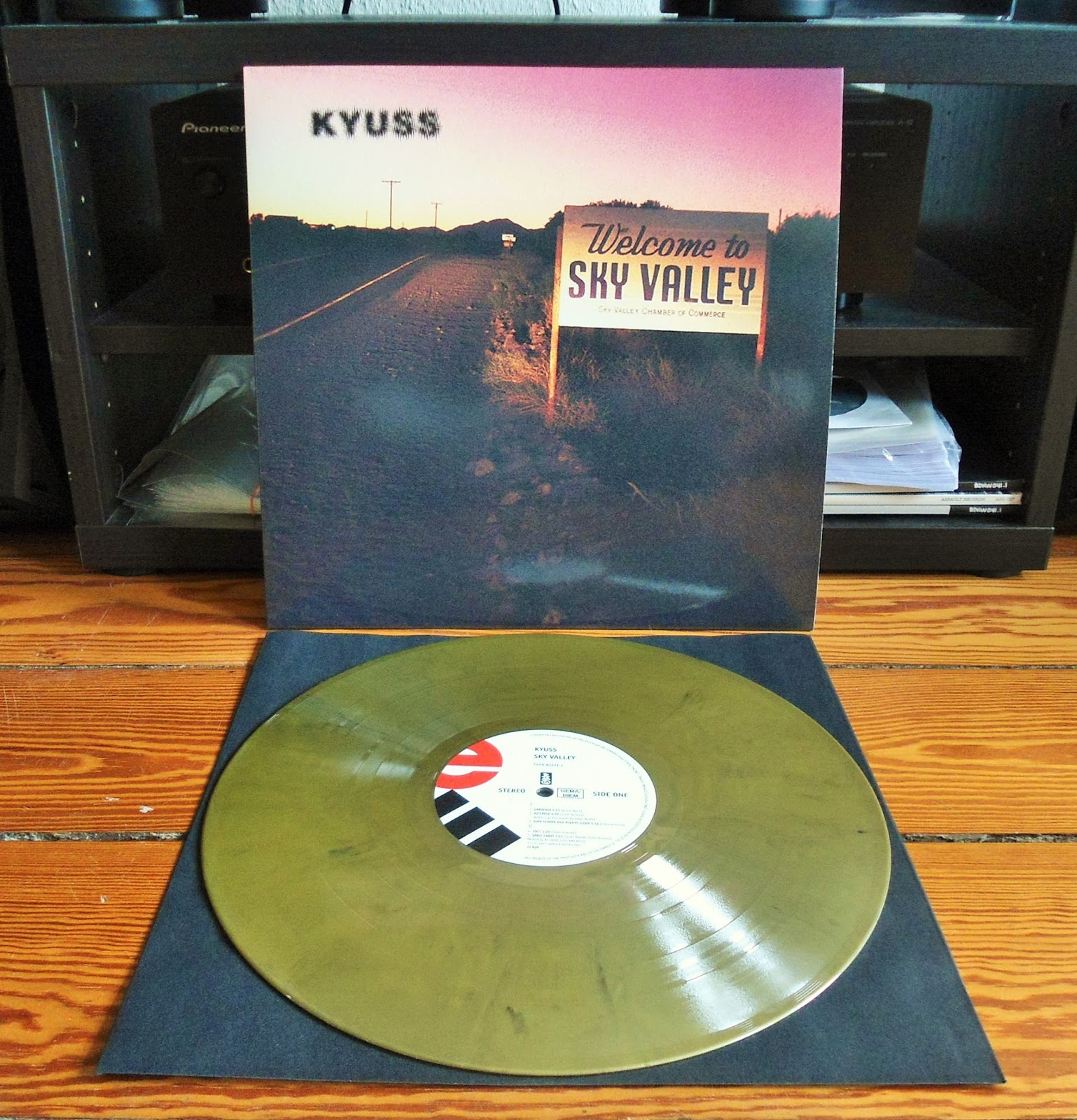 hardcore/metal vinyl: kyuss - welcome to sky valley