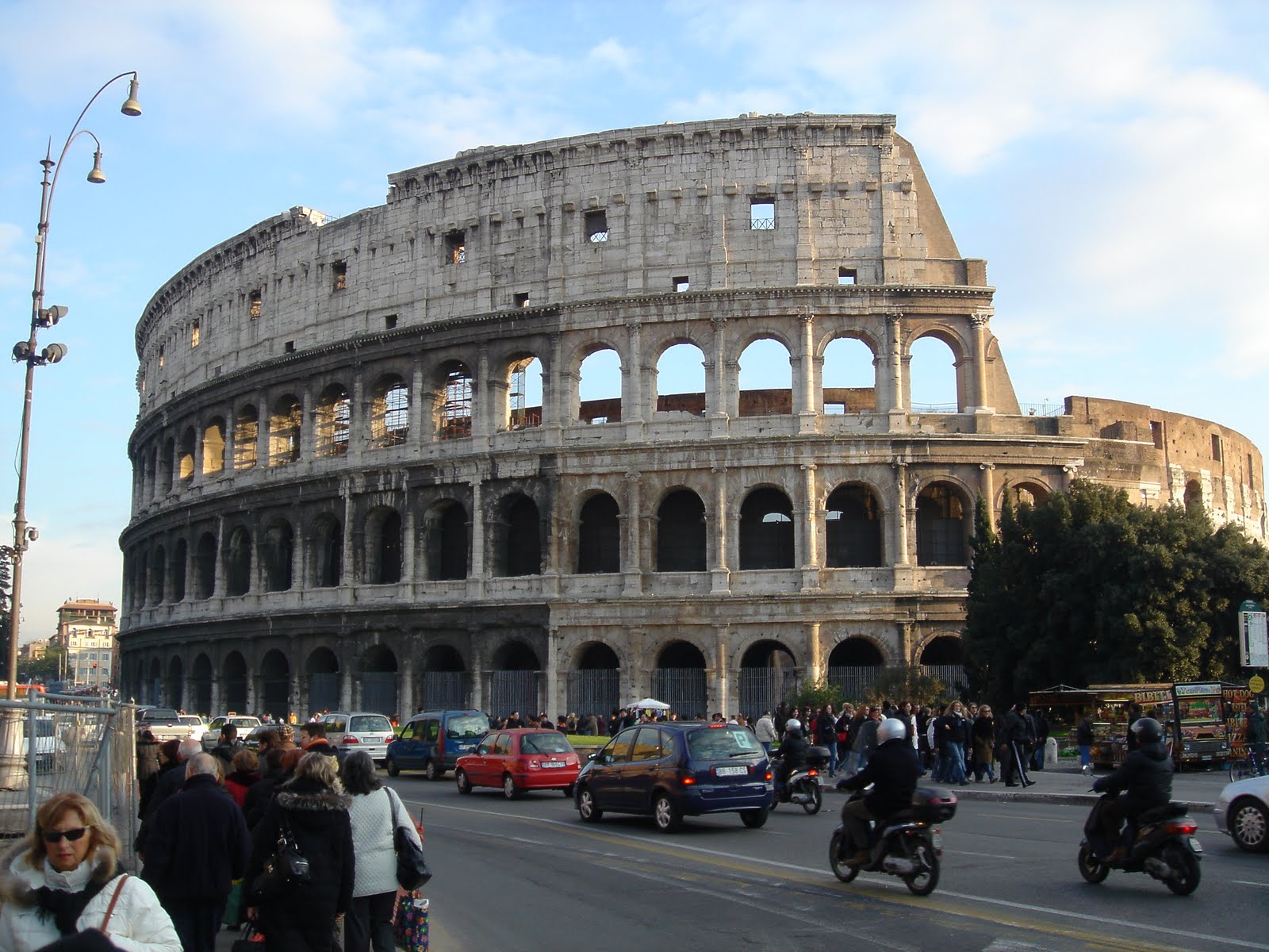 Archway System Simple Geometry: Brick Arches of the Roman Colosseum
