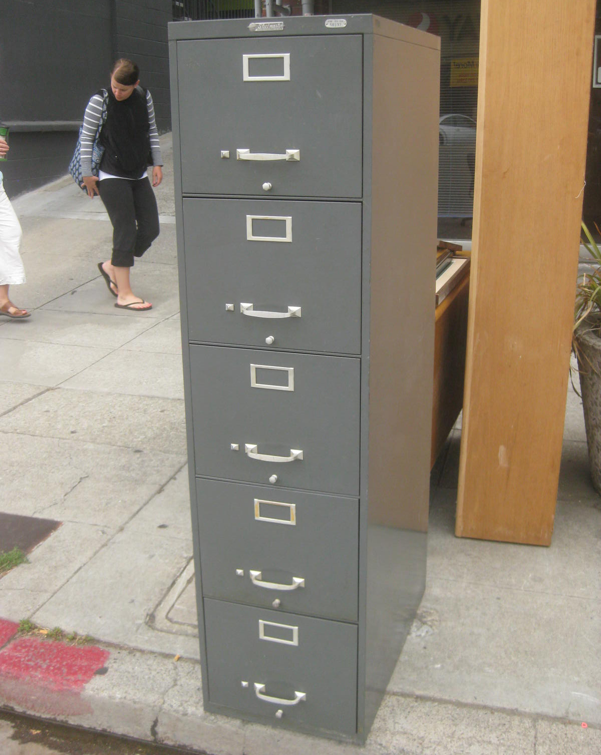 UHURU FURNITURE & COLLECTIBLES: SOLD - 5-Drawer Steelcase File Cabinet ...