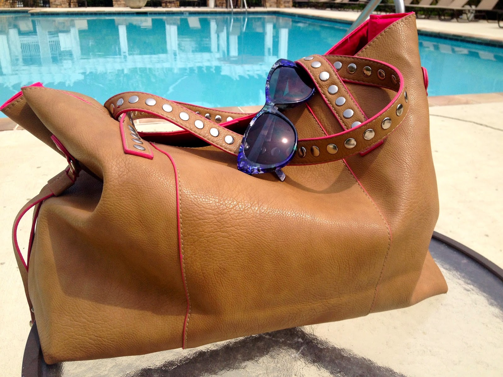 Get packing tote by mark. | sealaura