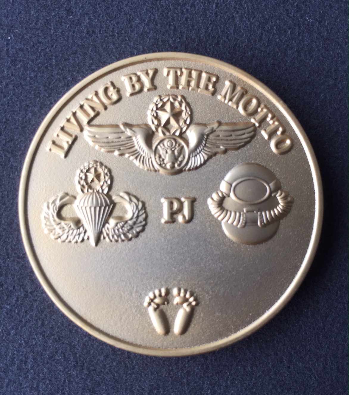 THE USAF RESCUE COLLECTION: USAF Pararescue Challenge Coin / 2017 Edition