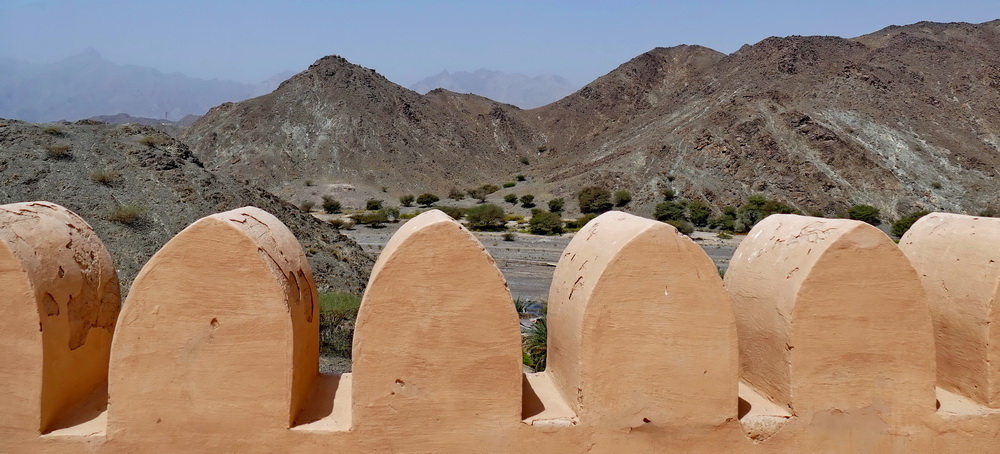 Geheimtippreisen: Oman Roadtrip: Bait al-Sarooj, unbekanntes Fort ...