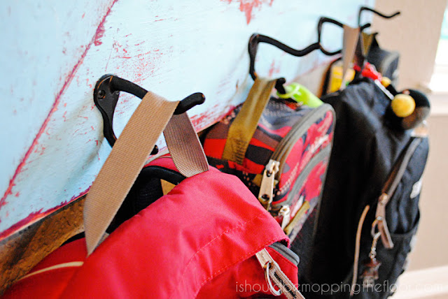 DIY Chalkboard Backpack Station | i should be mopping the floor