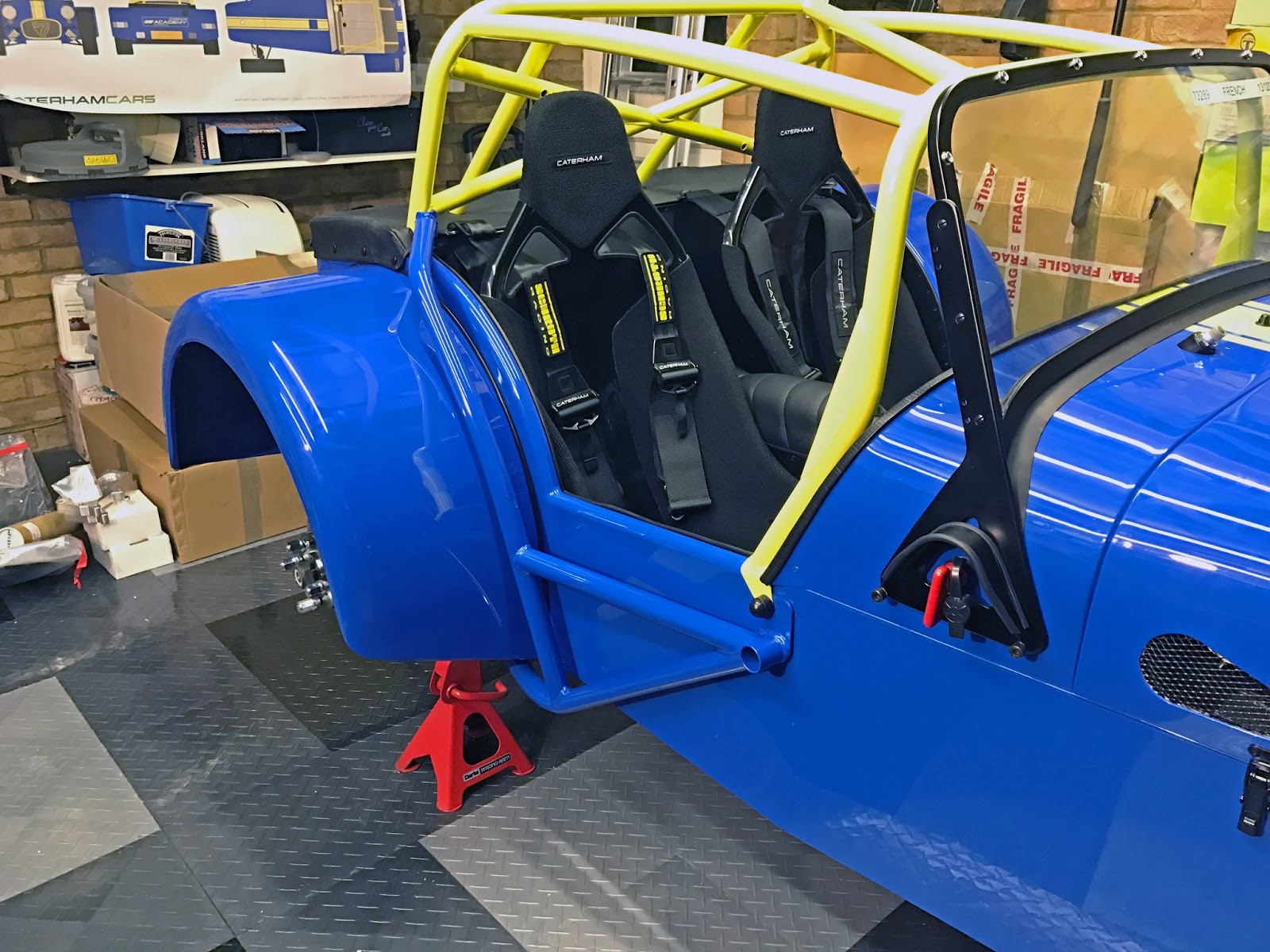 2019 Caterham 270R Racing Blog: Academy Car Build - Day Seventeen ...