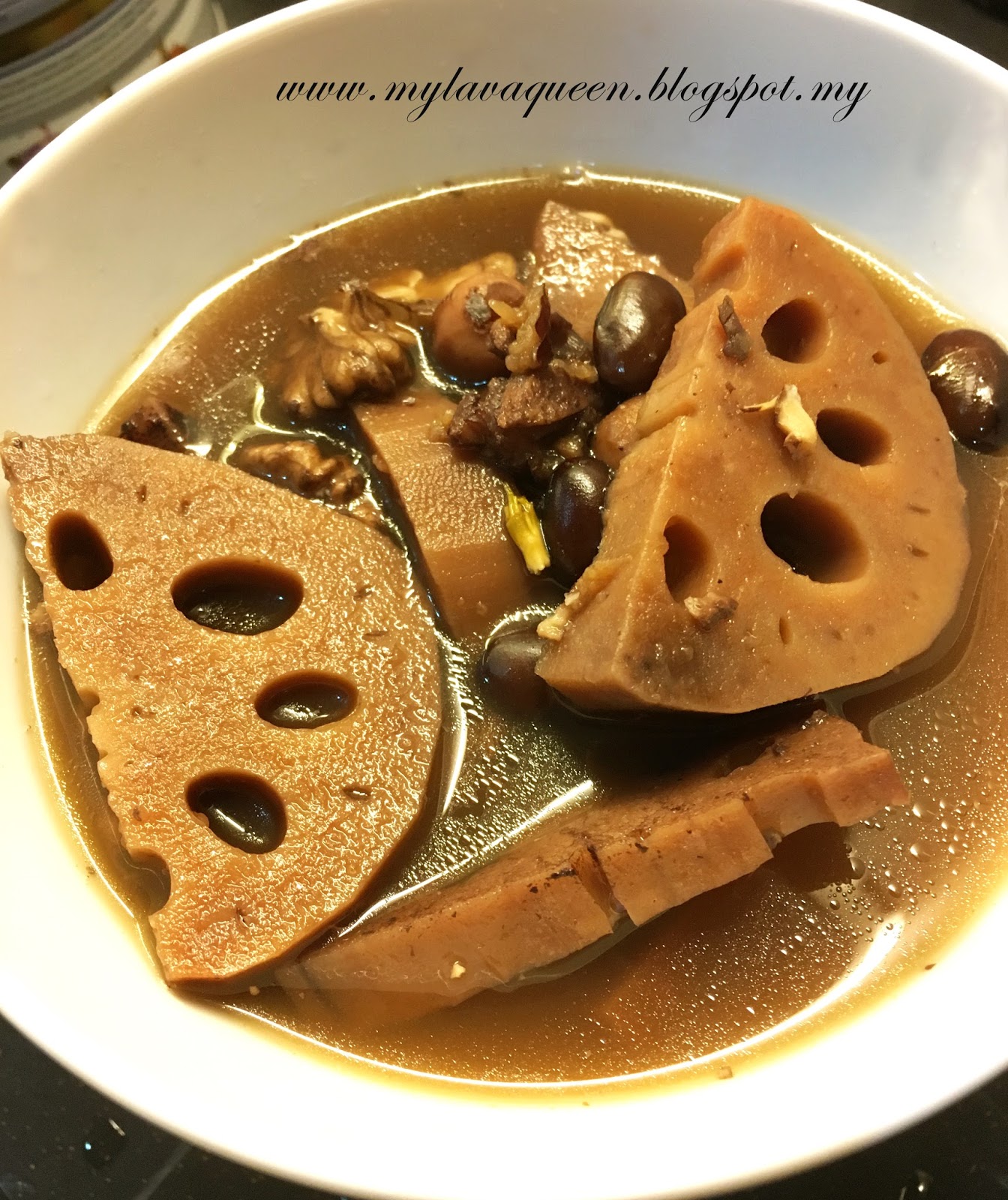 LOTUS ROOT SOUP V BLACK BEANS, WALNUTS & LOTUS SEEDS - Lava Queen