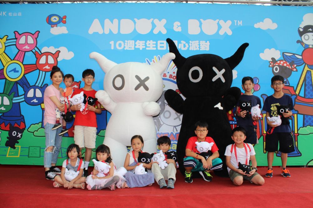 「Andox & 黑仔」10週年及快閃店開幕 300粉絲齊聚台北慶生 - WoWoNews