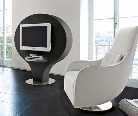 Mighty Lists: 10 creative TV stands